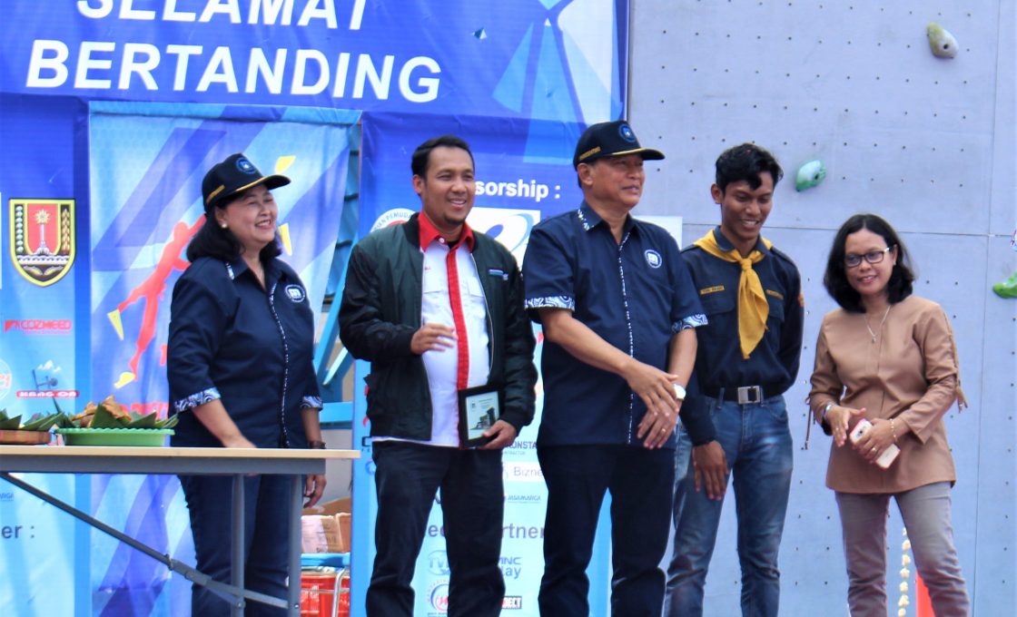 Kemenpora Resmikan "Wall Climbing" Aldakawanaseta Udinus pada ACC IV - Wartadinus